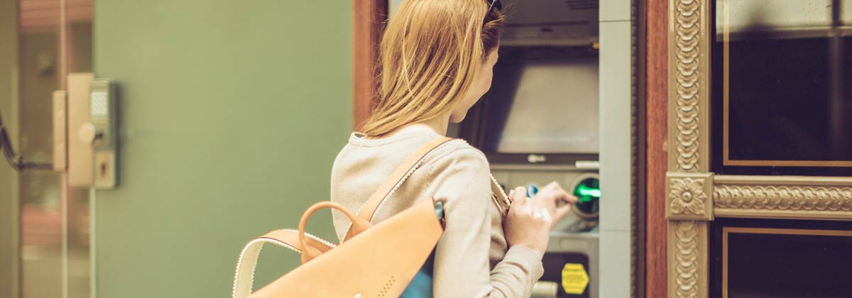 What Is A Travel Money Card And How Do You Use It? | Canstar