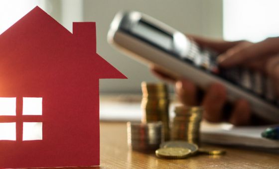 How to Determine How Much to Offer For a House | Canstar