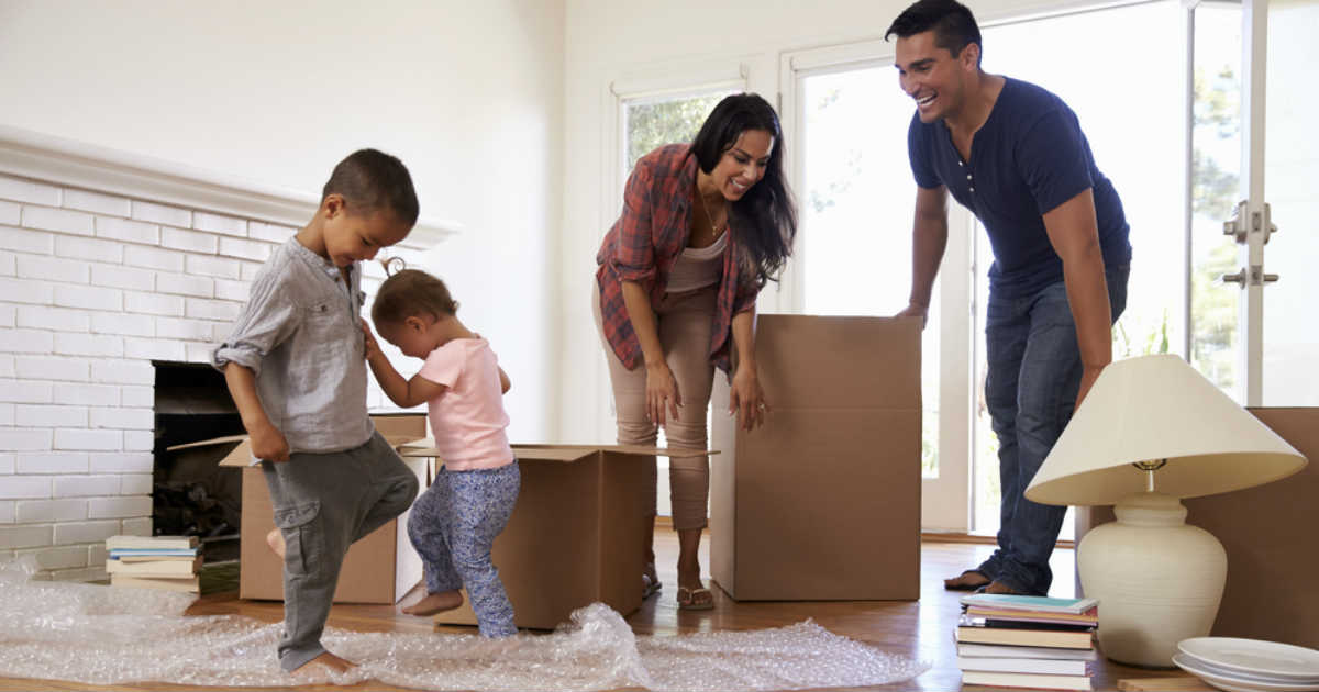 Get up to $9,000 to Move for Work – Are you Eligible? | Canstar