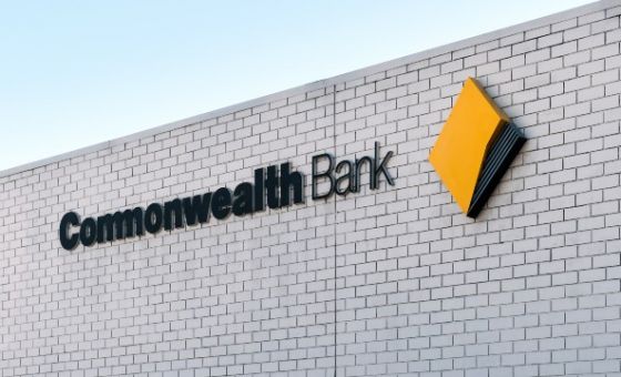 CommBank StepPay: What is the BNPL? How Does it Work? | Canstar