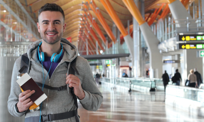 8 frequent flyer points hacks | Canstar